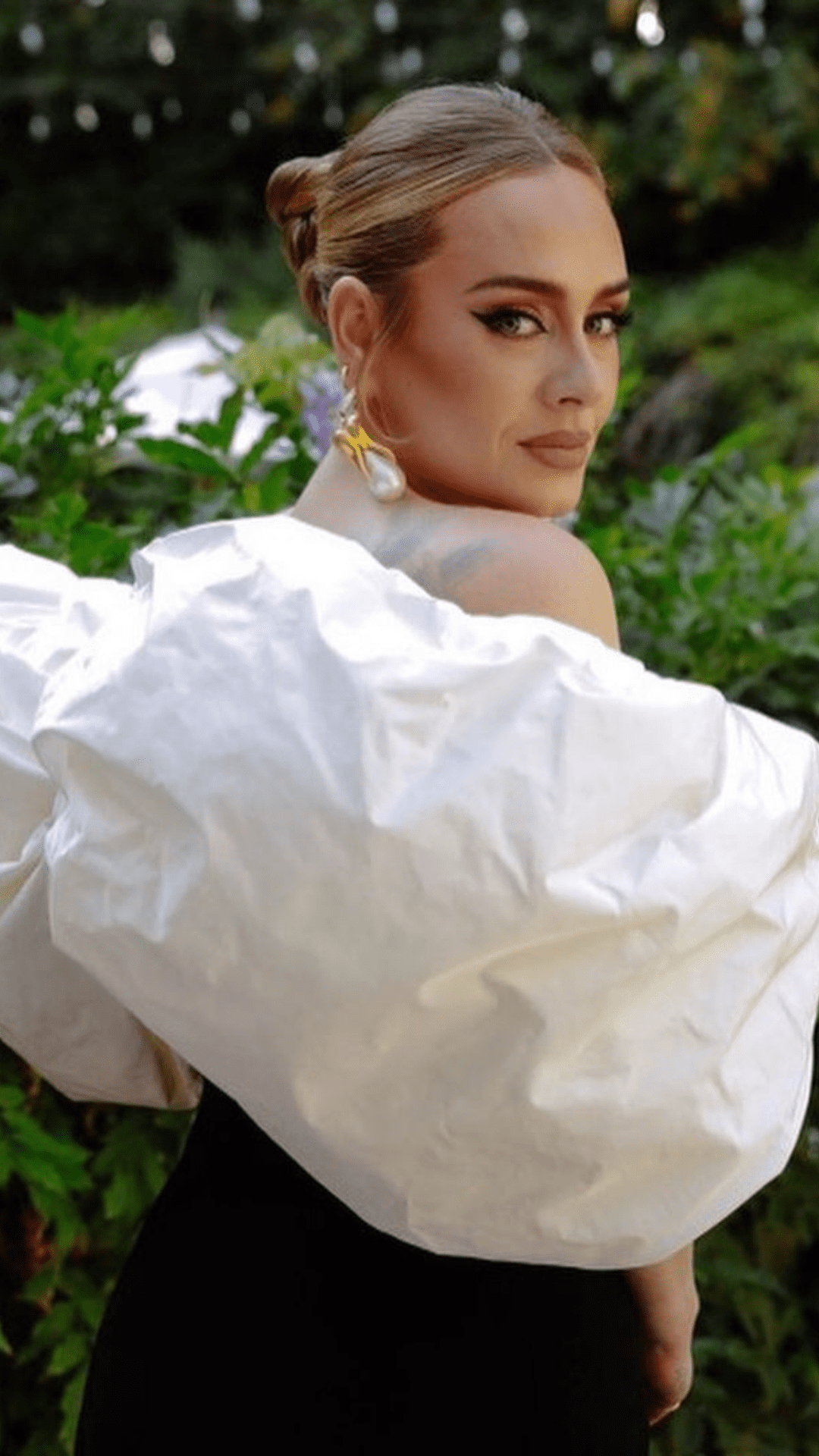 Adele’s ‘Easy On Me’ makes history, Beyoncé teases new song, and other ...