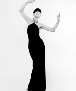 PEGGY MOFFITT: THE LIFE & LEGACY OF THE SUPERMODEL. - Buro 24/7